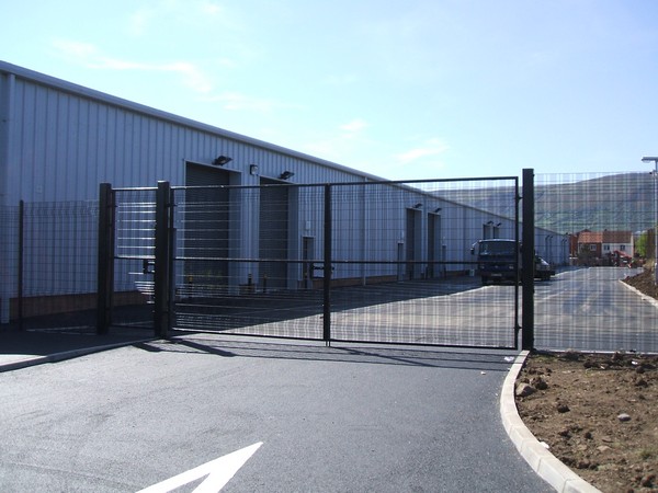 Clerk Engineering - suppliers and installers of fencing and gates