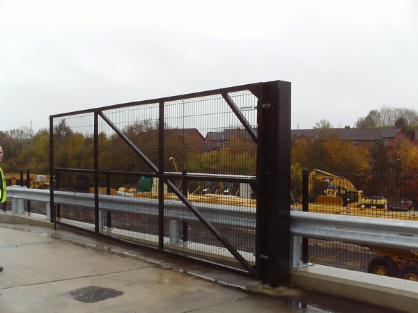 Clerk Engineering - suppliers and installers of fencing and gates