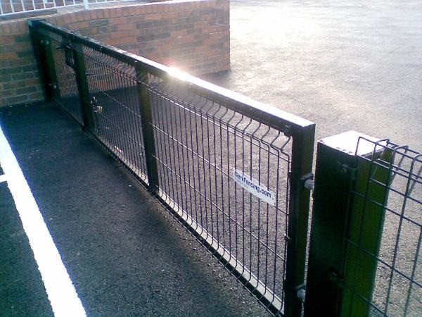 Clerk Engineering - suppliers and installers of fencing and gates