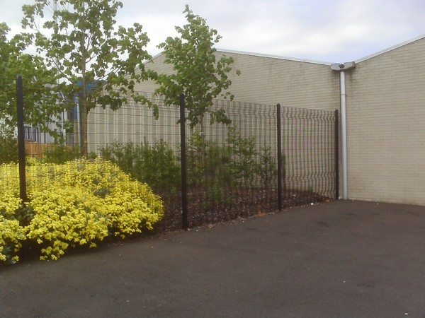 Clerk Engineering - suppliers and installers of fencing and gates