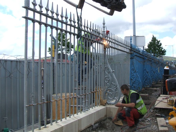 Clerk Engineering - suppliers and installers of fencing and gates
